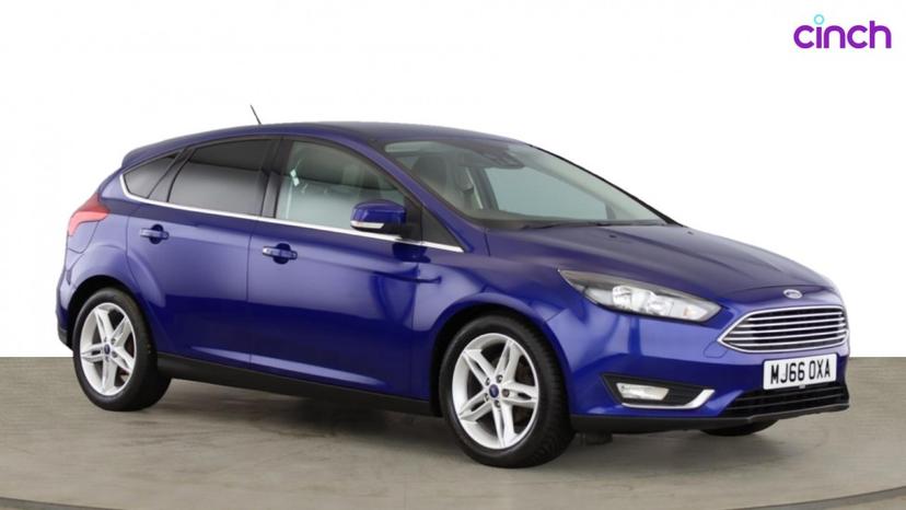 Used Ford Focus Titanium for sale - cinch