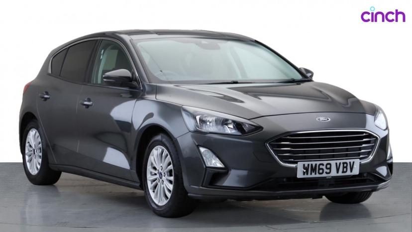 Used Ford Focus Titanium for sale - cinch