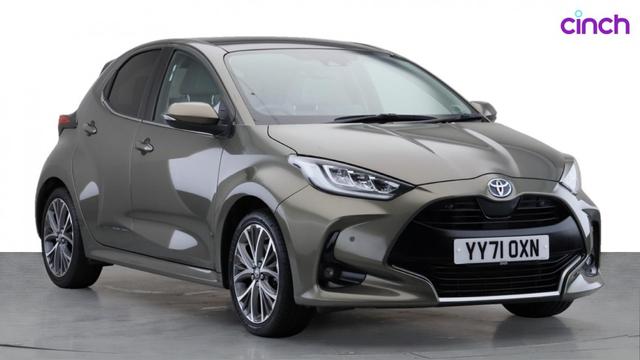 Used Toyota Yaris automatic cars for sale or on finance - cinch