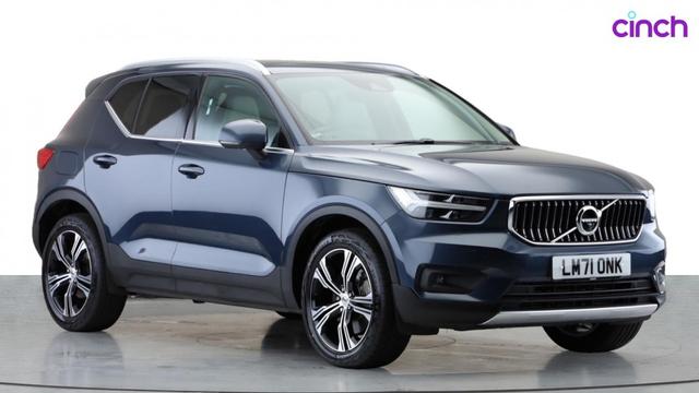 Used blue Volvo XC40 cars for sale or on finance - cinch