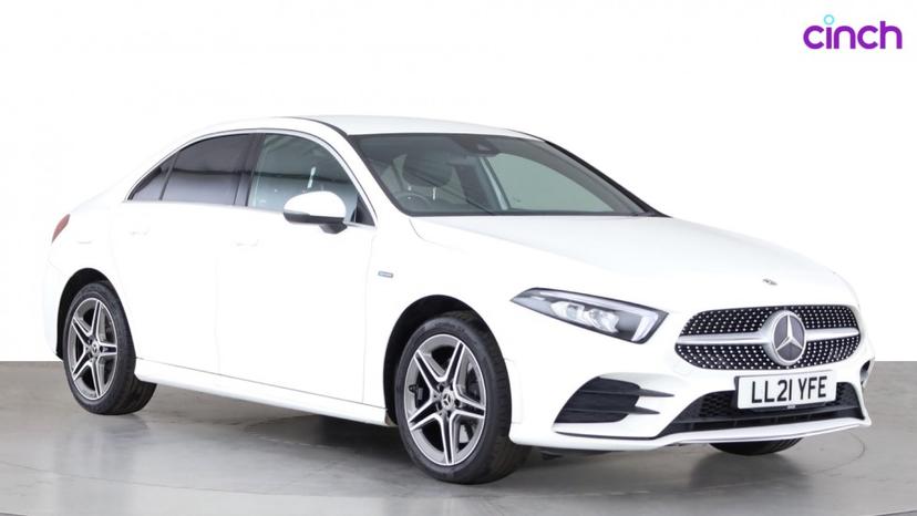 Used white Mercedes-Benz cars for sale or on finance - cinch