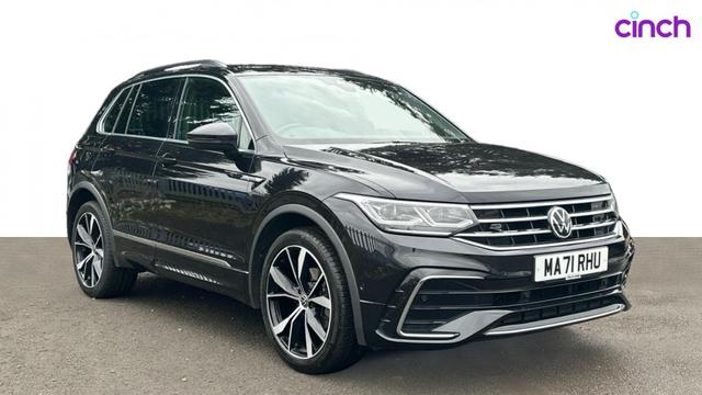 Used Volkswagen Tiguan R-Line for sale - cinch
